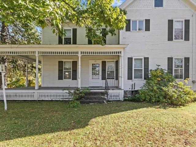 35 Best St, Morristown, VT 05661