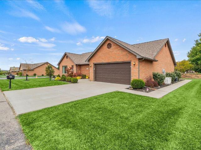 35 Bon Air Bend