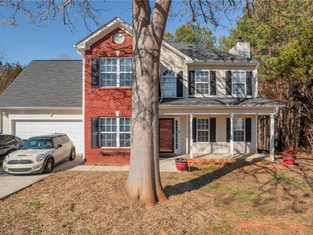 35 Blue Jay Dr, Covington, GA 30016
