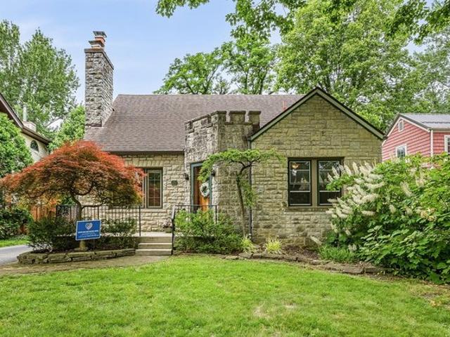 35 Brevoort Rd, Columbus, OH 43214