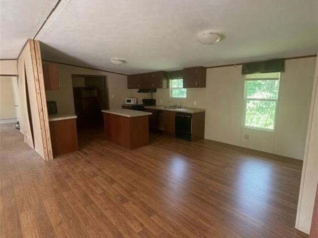 35 Brent Circle SW