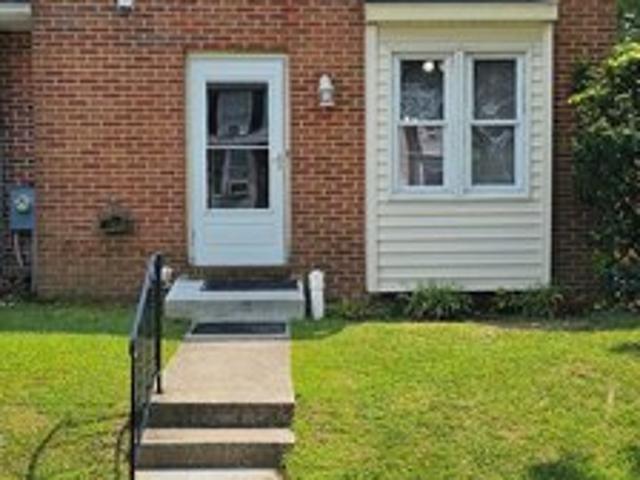 35 Chattuck Ct, Middle River, MD 21220