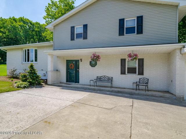 35 Charlwood Drive