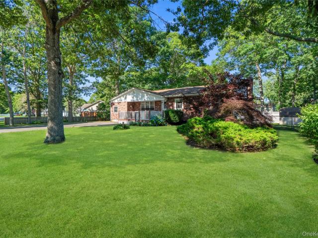 35 Corbin Avenue