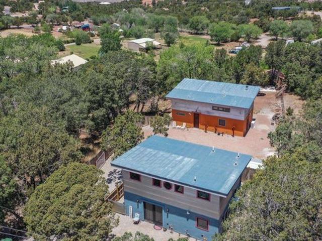 35 Cottage Row, High Rolls Mountain Park, NM 88325
