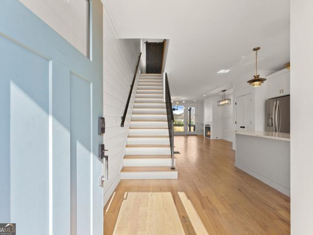 35 Cottonwood Street