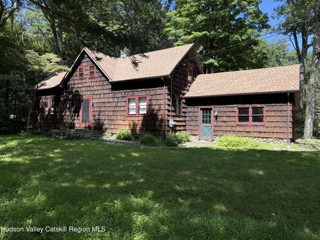 35 Crispell Rd, Olivebridge, NY 12461
