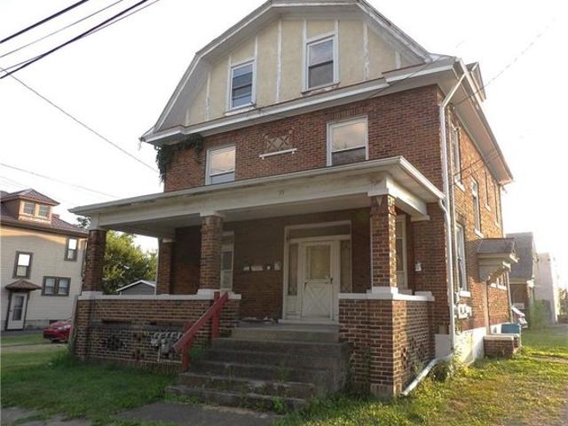 35 Cycle Ave, Uniontown, PA 15401