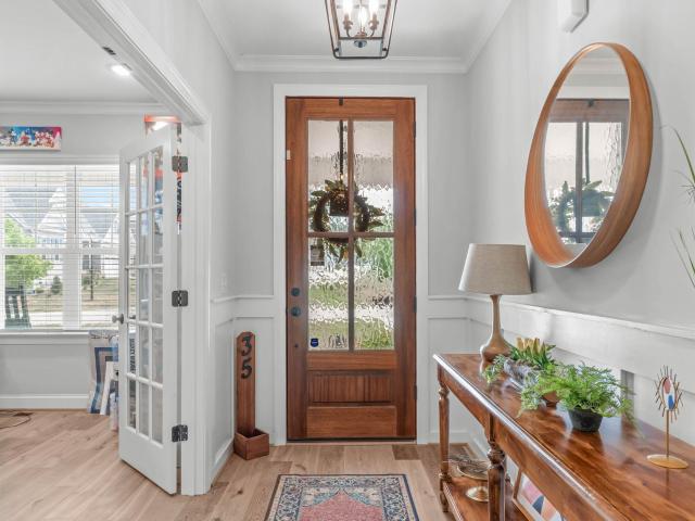 35 Deacon Ridge Lane