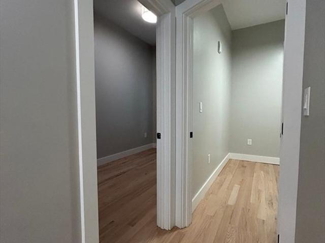 35 Delle Ave 3, Boston, MA