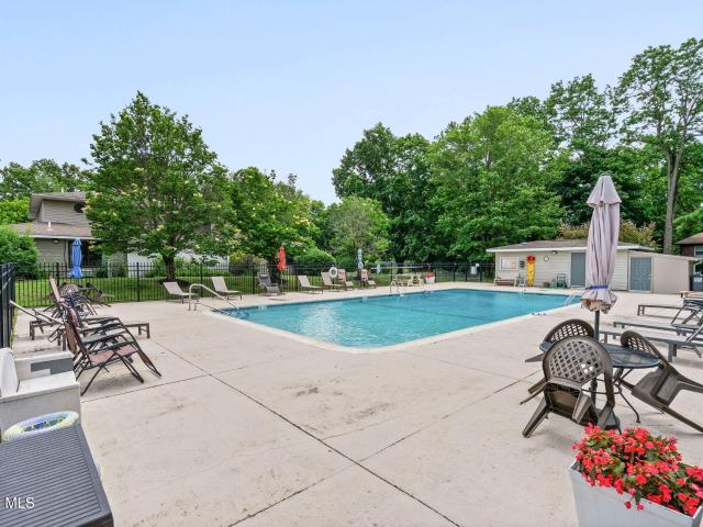 35 Donna Lynn Drive