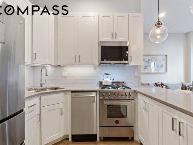 35 E 10th Street 5E