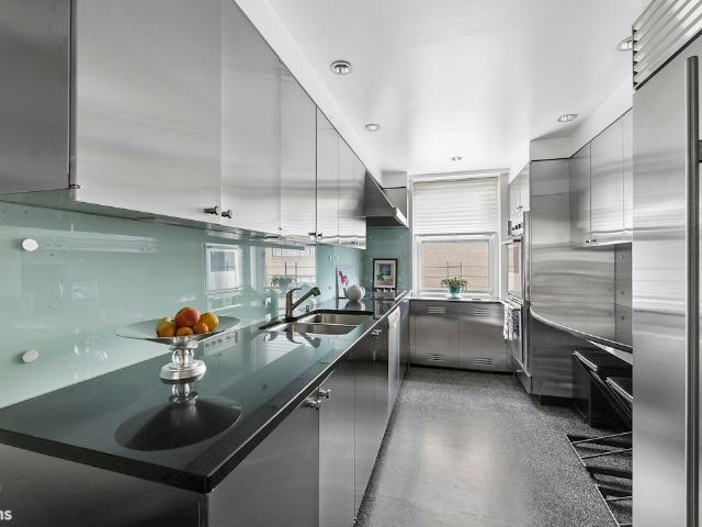 35 E 75TH Street 11AB