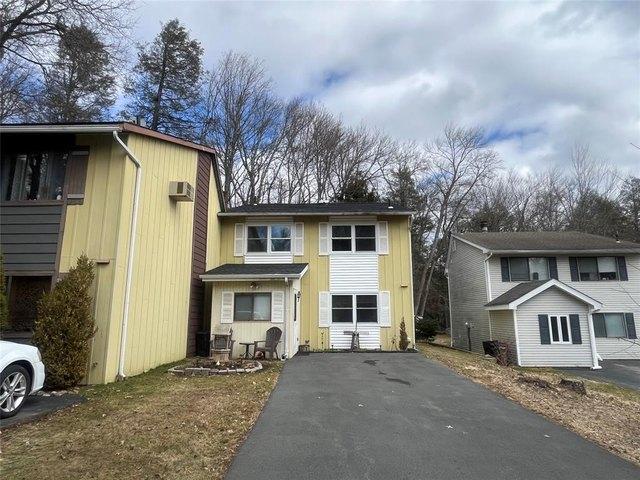 35 Elizabeth Way, Callicoon, NY 12751