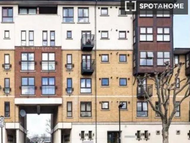 35 Evelyn Road, Custom House, London, E16 1TU, United Kingdom | 2 bed apartment for rent #161500620 | Rentberry