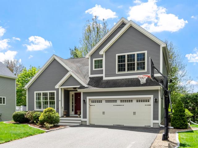 35 Exeter Farms Road