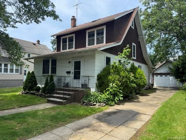 35 Fairview Ave, Port Washington, NY 11050