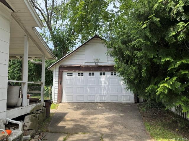 35 Fairview Avenue
