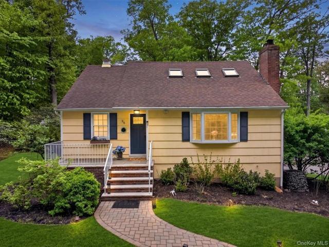 35 Fay Rd, New City, NY 10956