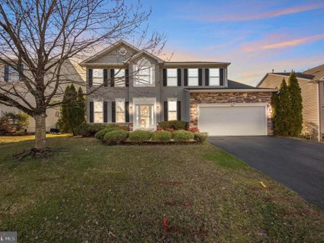 35 Fountain Dr, Stafford, VA 22554
