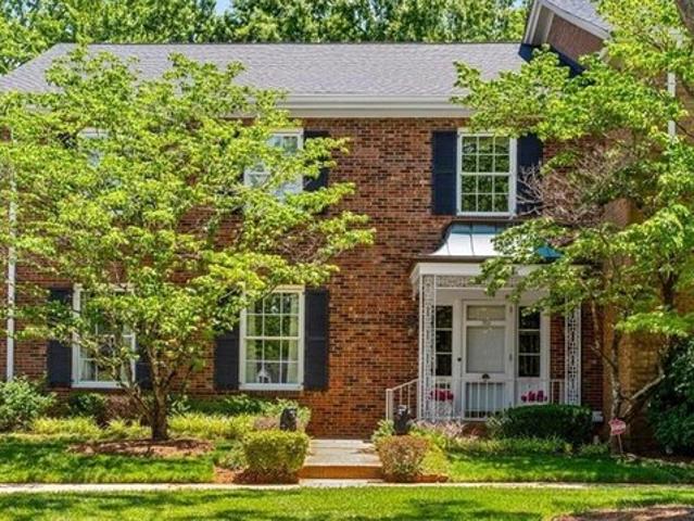35 Fountain Manor Dr Unit A, Greensboro, NC 27405