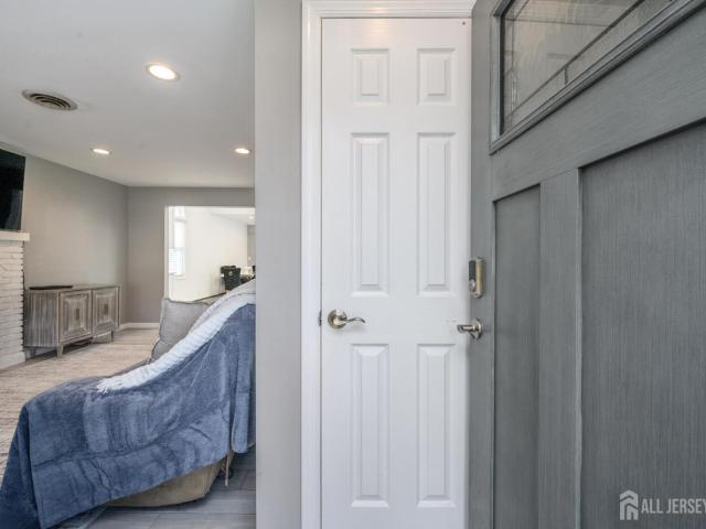 35 Gaywood Avenue