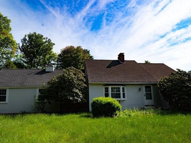 35 George St, Fitchburg, MA 01420