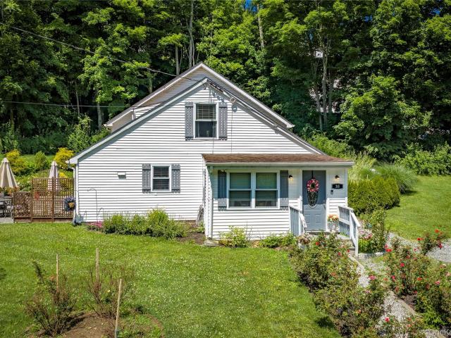 35 Gobblers Knob Road