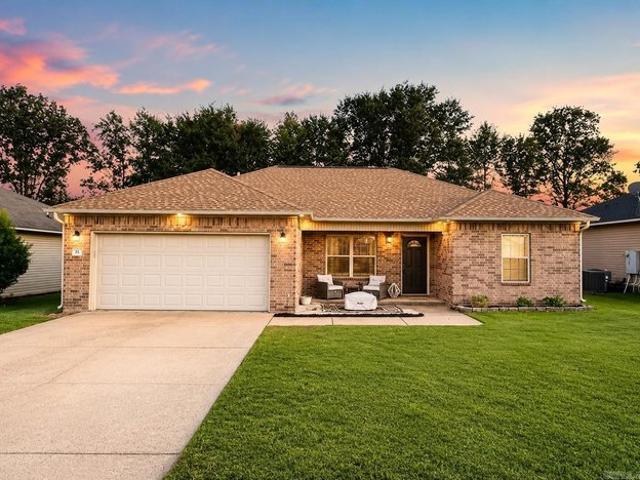 35 Green Apple Dr, Ward, AR 72176
