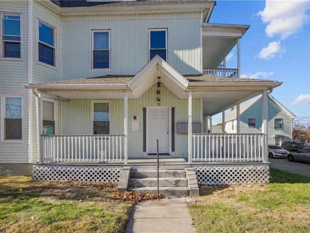 35 Greene St, Woonsocket, RI 02895