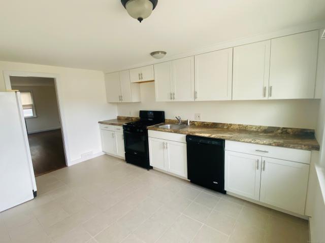 35 Harding Ave, Stratford, CT 06615 | MLS #24169 | Compass