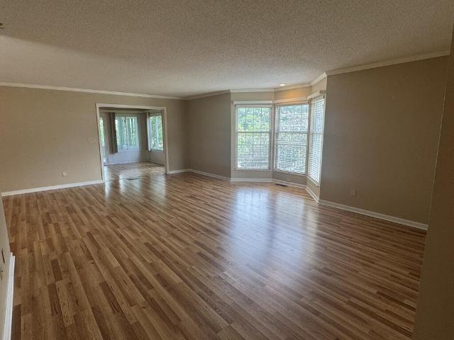 35 Hawthorn Loop