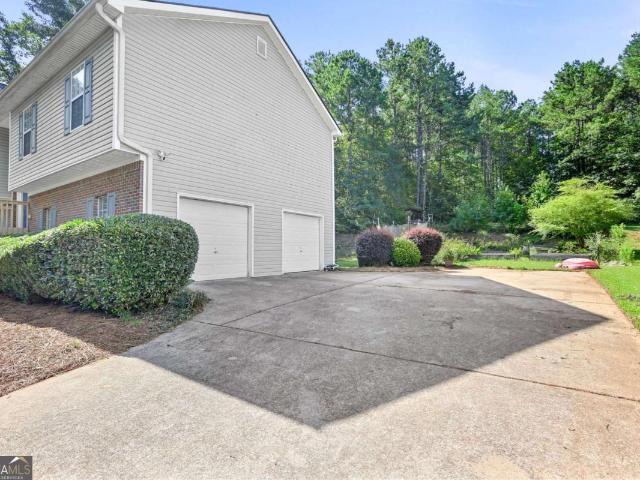 35 Hidden Brook Trail