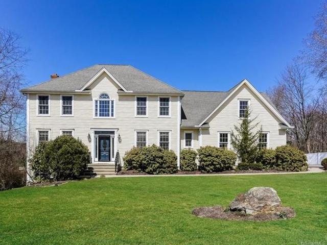 35 High Meadow Rd, Marlborough, CT 06447