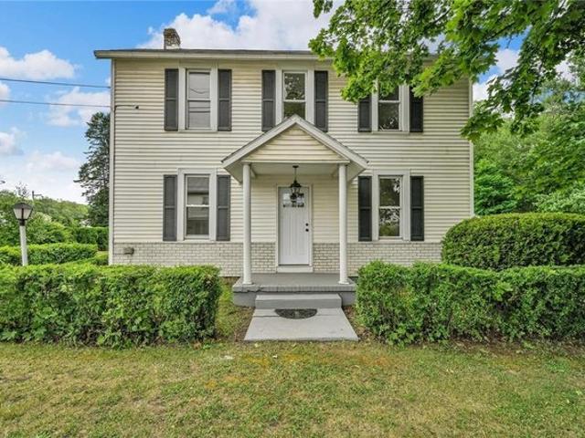 35 Hughes St, New Ringgold, PA 17960