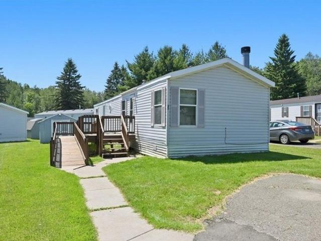35 Korda Dr, Duluth, MN 55808
