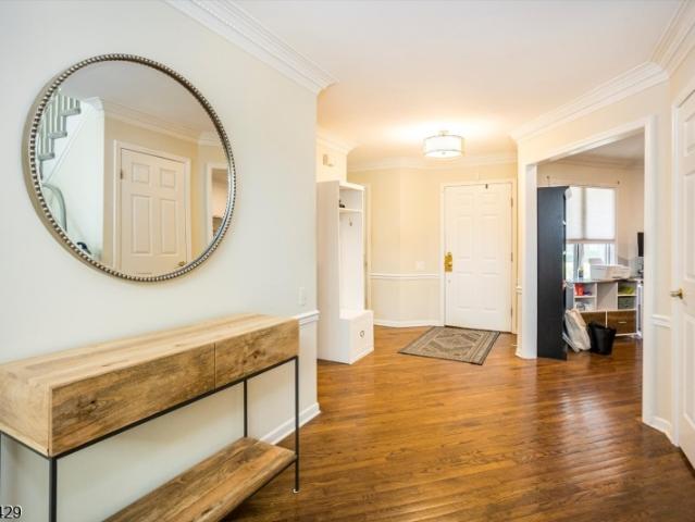 35 Lenox Ct