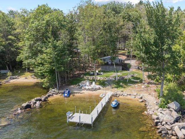 35 Leisure Ln, Frye Island, ME 04071