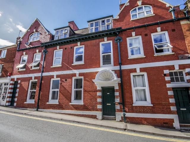 35 Long Street, Dursley GL11, 1 bed flat to rent, £715 pcm | PrimeLocation