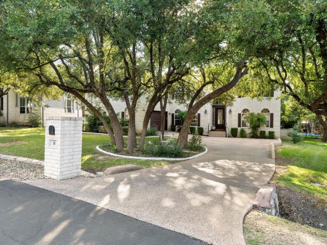 35 Lost Meadow Trl