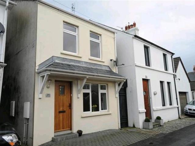 35 Lyle Road