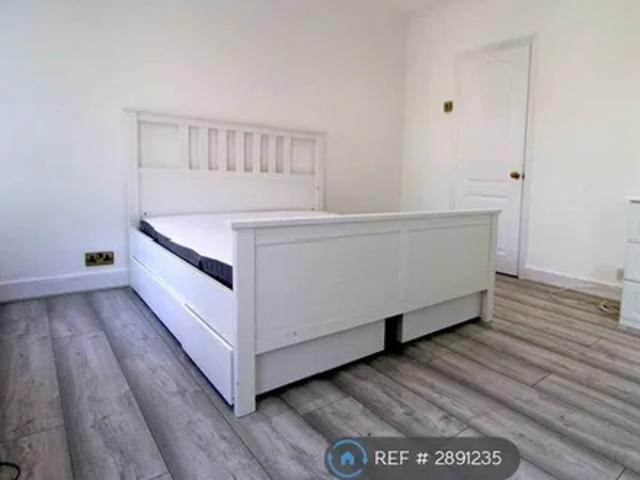 35 Macdonald Road, London, E17 4AY, United Kingdom | 3 bed townhouse for rent #167885343 | Rentberry