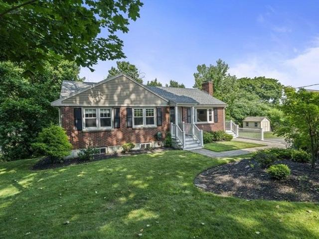 35 Malden St, Quincy, MA 02169