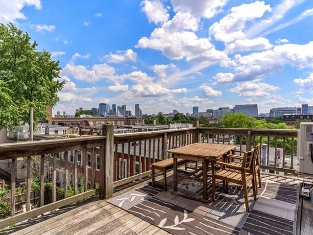 35 Mead St Apt 3, Boston, MA 02129