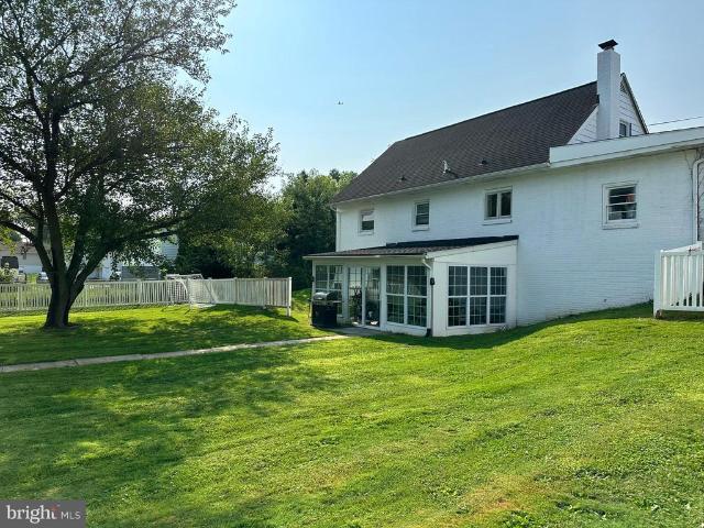 35 Meadow Lane