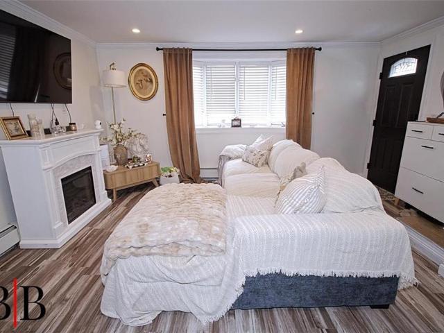 35 Melba Court