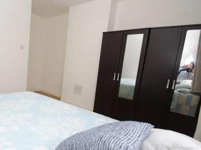 35 Mellitus Street, London, W12 0AX, United Kingdom | Room for rent #154589107 | Rentberry