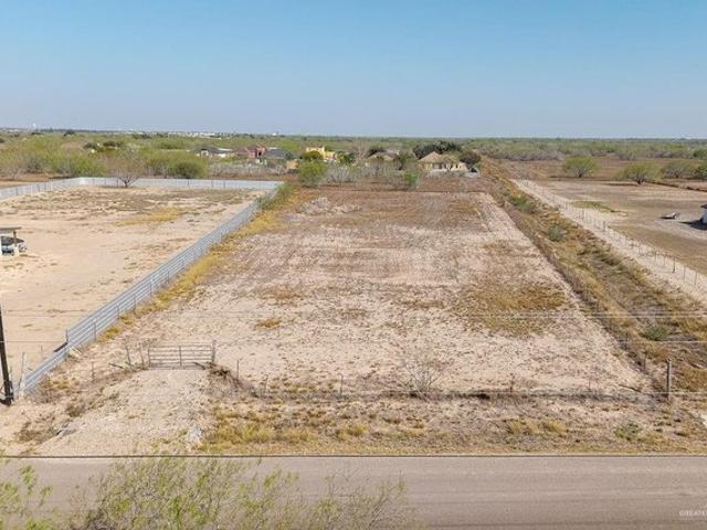 35 Midway Rd, Rio Grande City, TX 78582