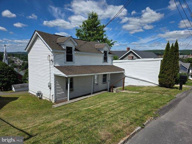 35 Mount Pleasant St, Frostburg, MD 21532