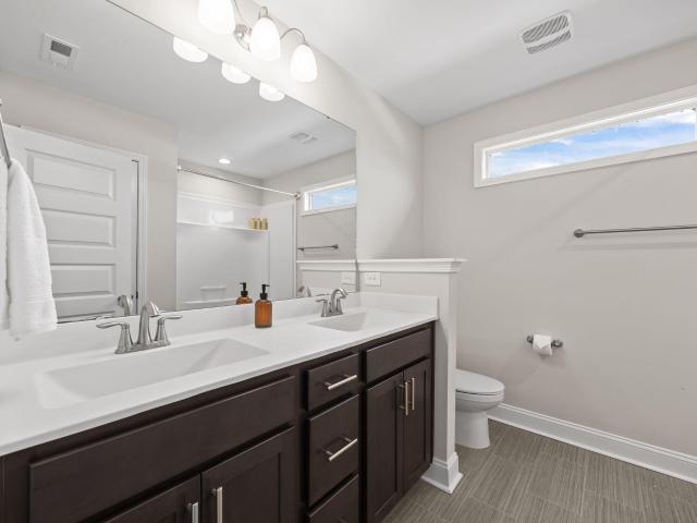 35 N Cinnamon Teal Dr, Selma, NC 27576 | MLS #10158